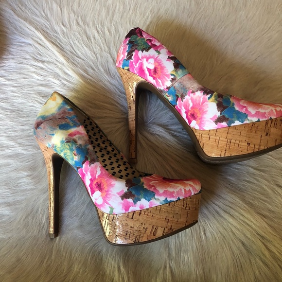 Jessica Simpson | Shoes | Jessica Simpson Floral Super High Heels ...